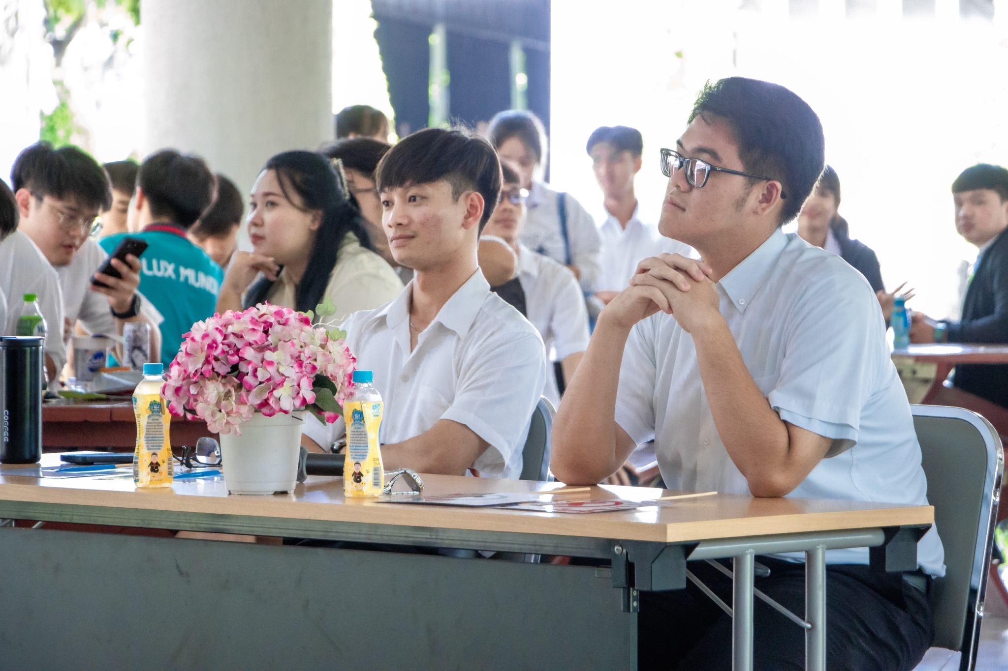กิจกรรม “MARCH นี้สำคัญ พร่ำร้องทำนองเดียวกัน” - Saengtham College