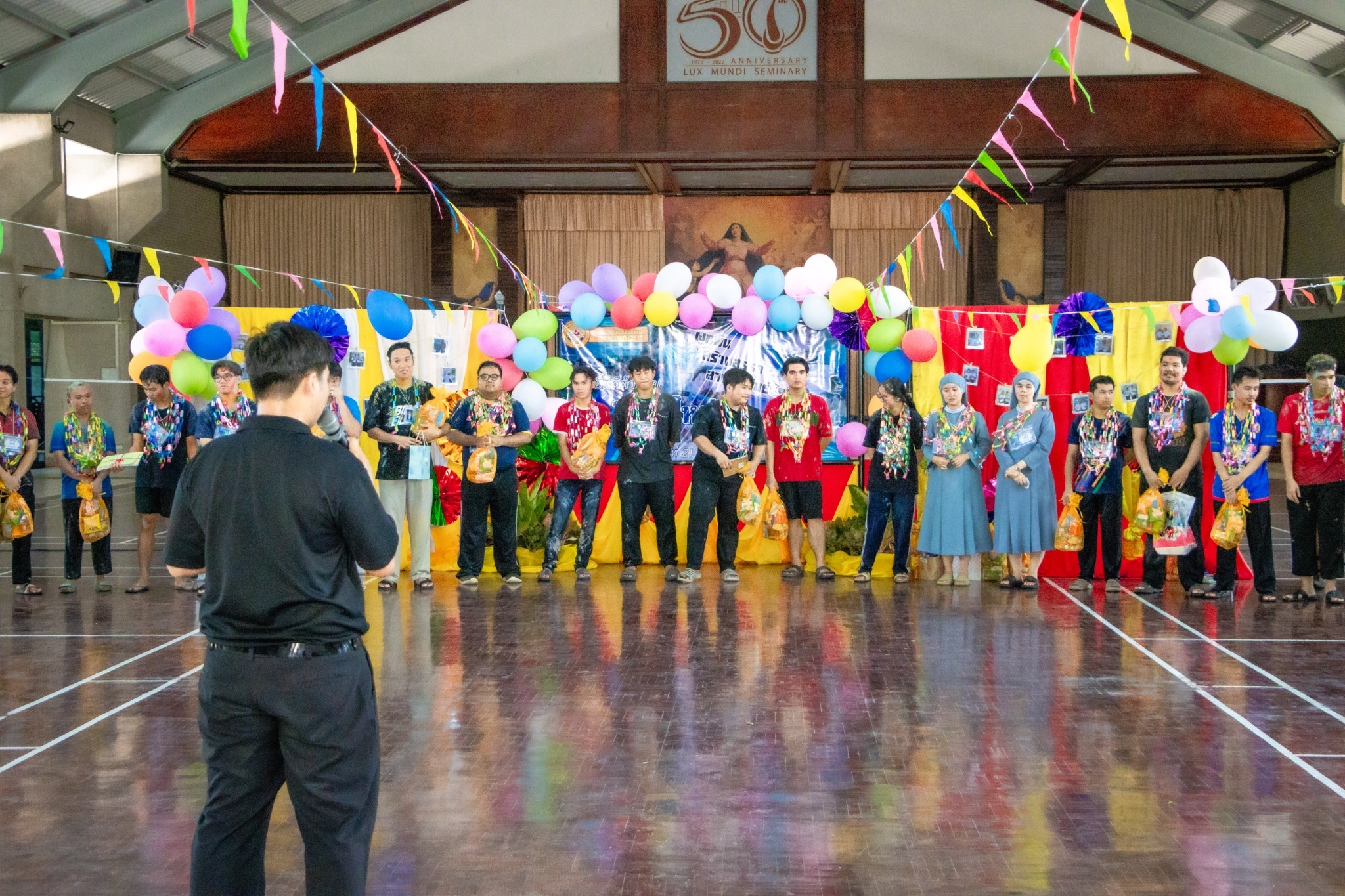 กิจกรรม “ผูกพัน สร้างสรรค์ สานสัมพันธ์น้องใหม่” - Saengtham College